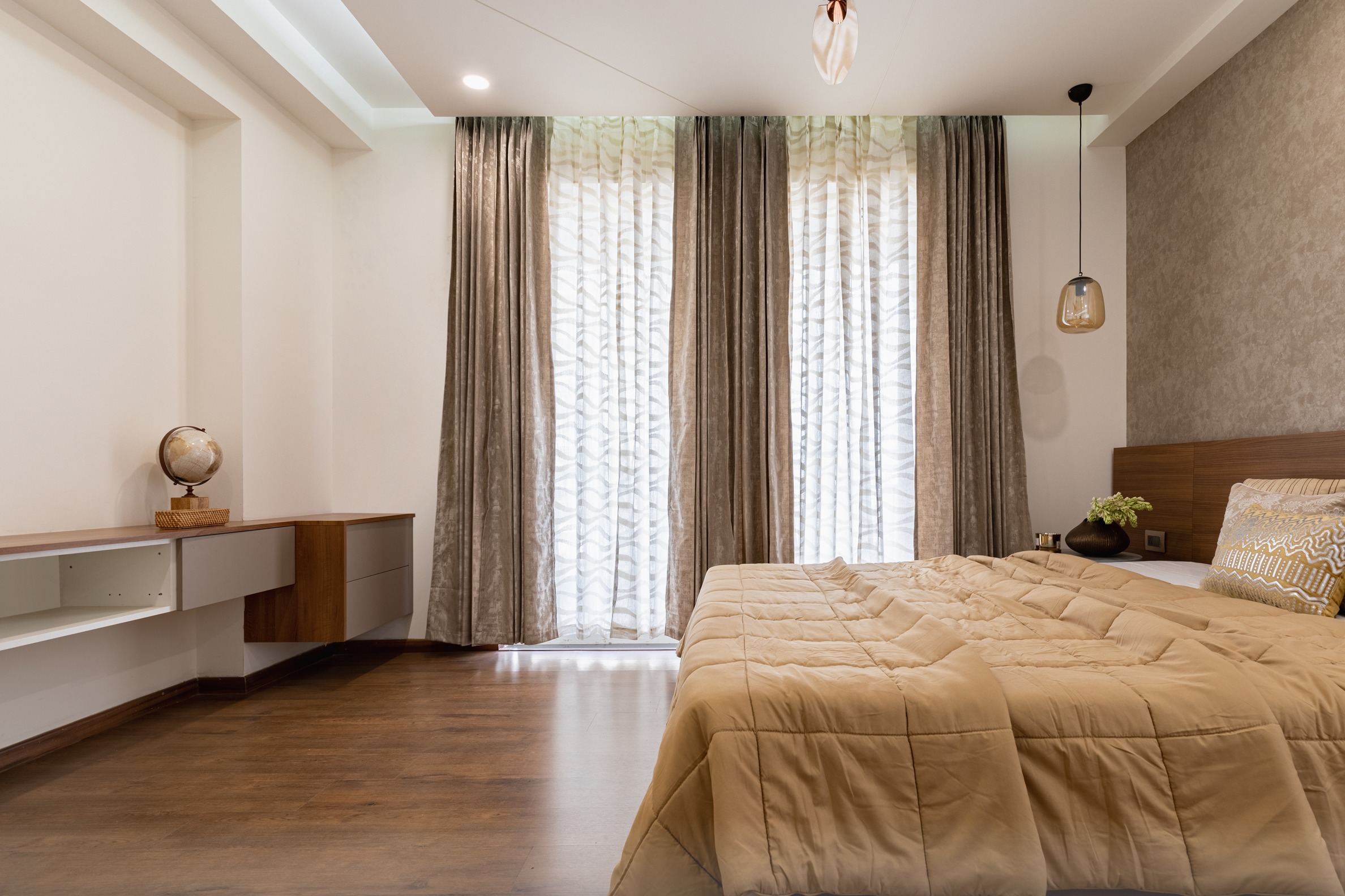 Plain False Ceiling With Three Side Cove Lighting | Livspace