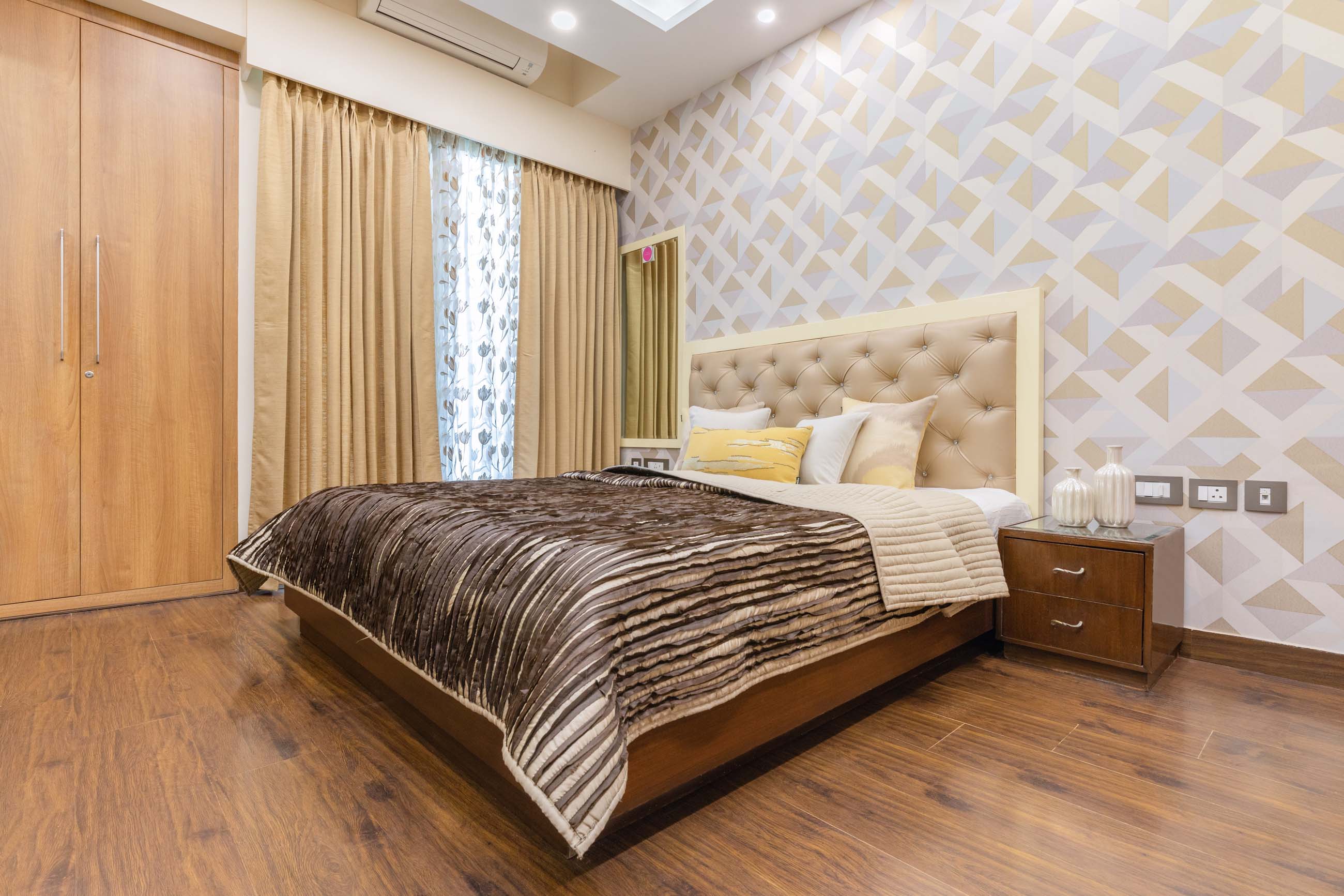Contemporary Floor Tile Design For Luxury Bedrooms | Livspace