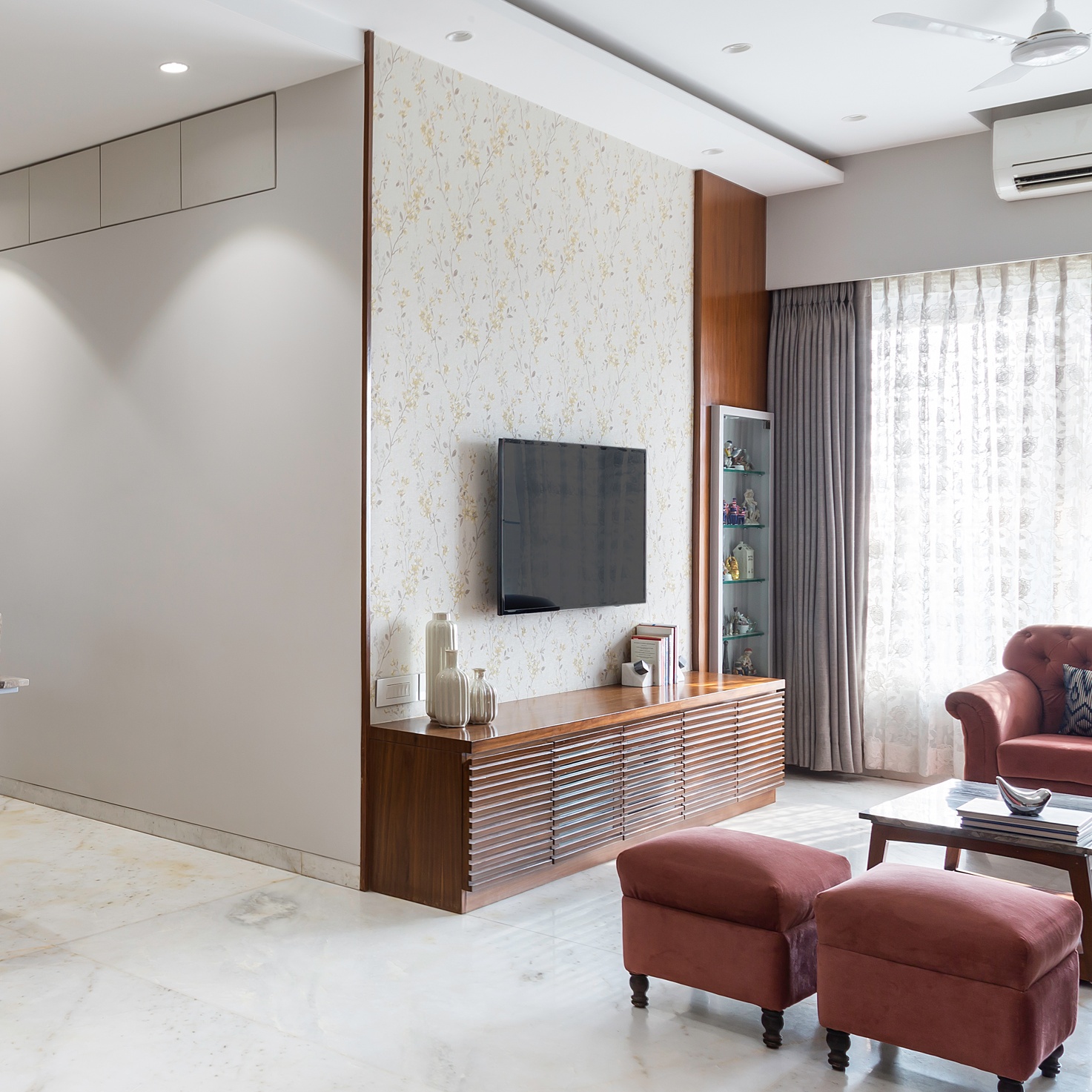 Light-Coloured Living Room Wallpaper | Livspace