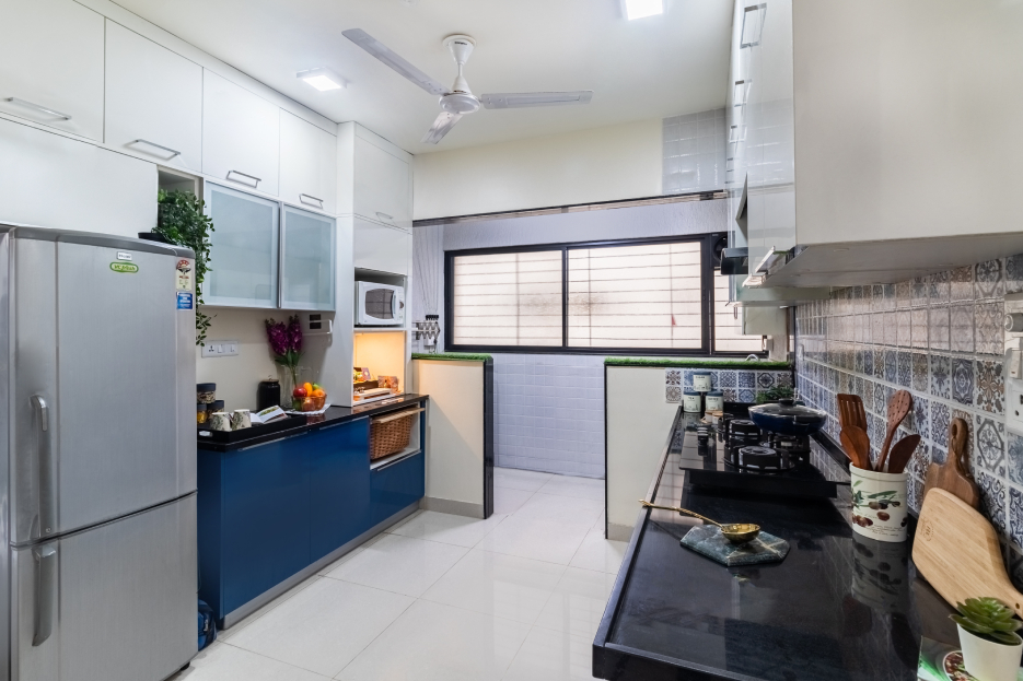 Kitchen Window Design With Two-Tier Glass Sliding Shutters | Livspace