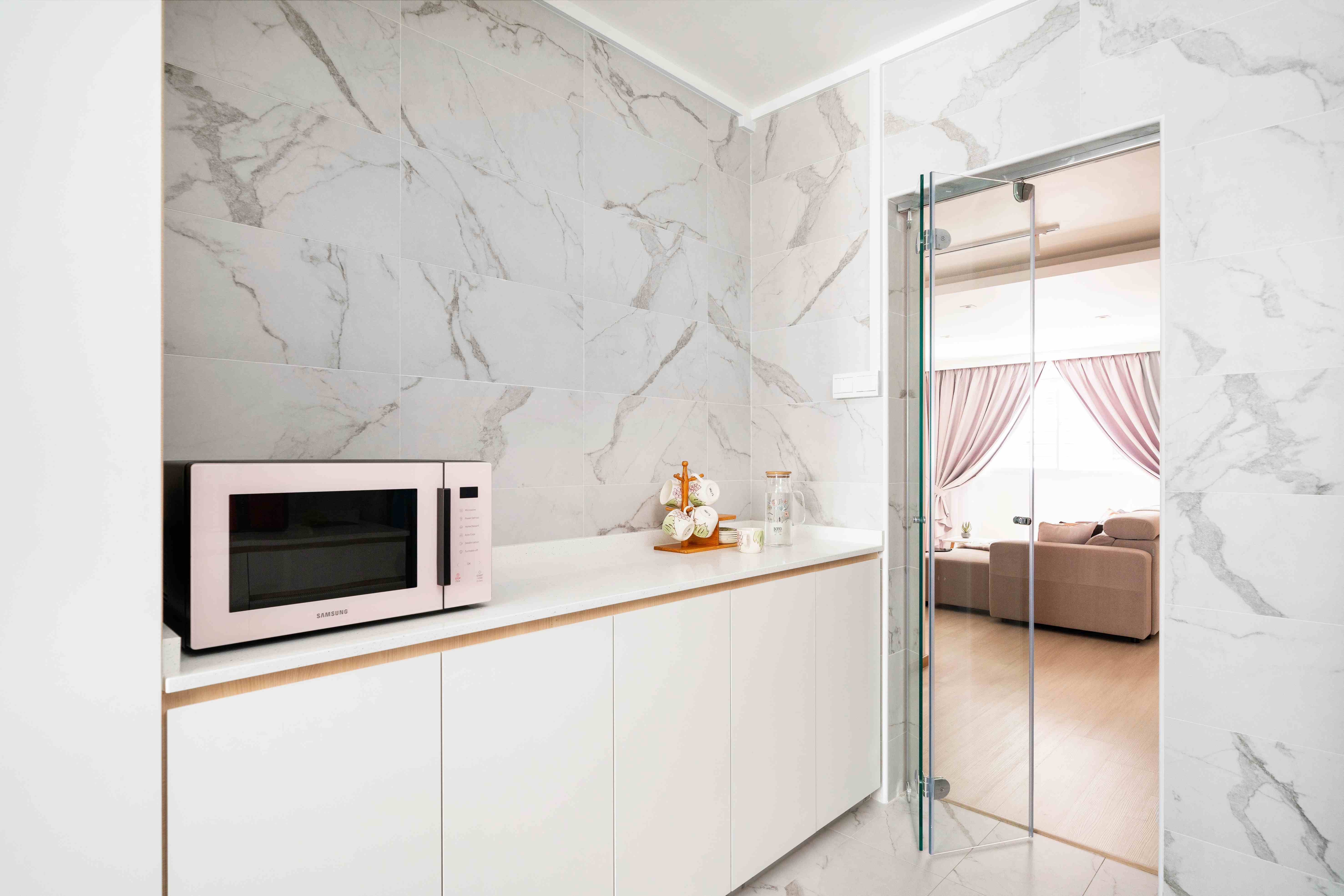 White Kitchen Tiles Design | Livspace