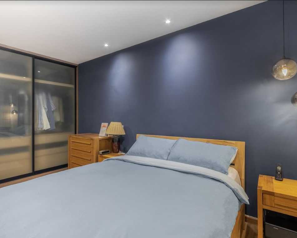 Blue Wall Paint With Matt Finish | Livspace