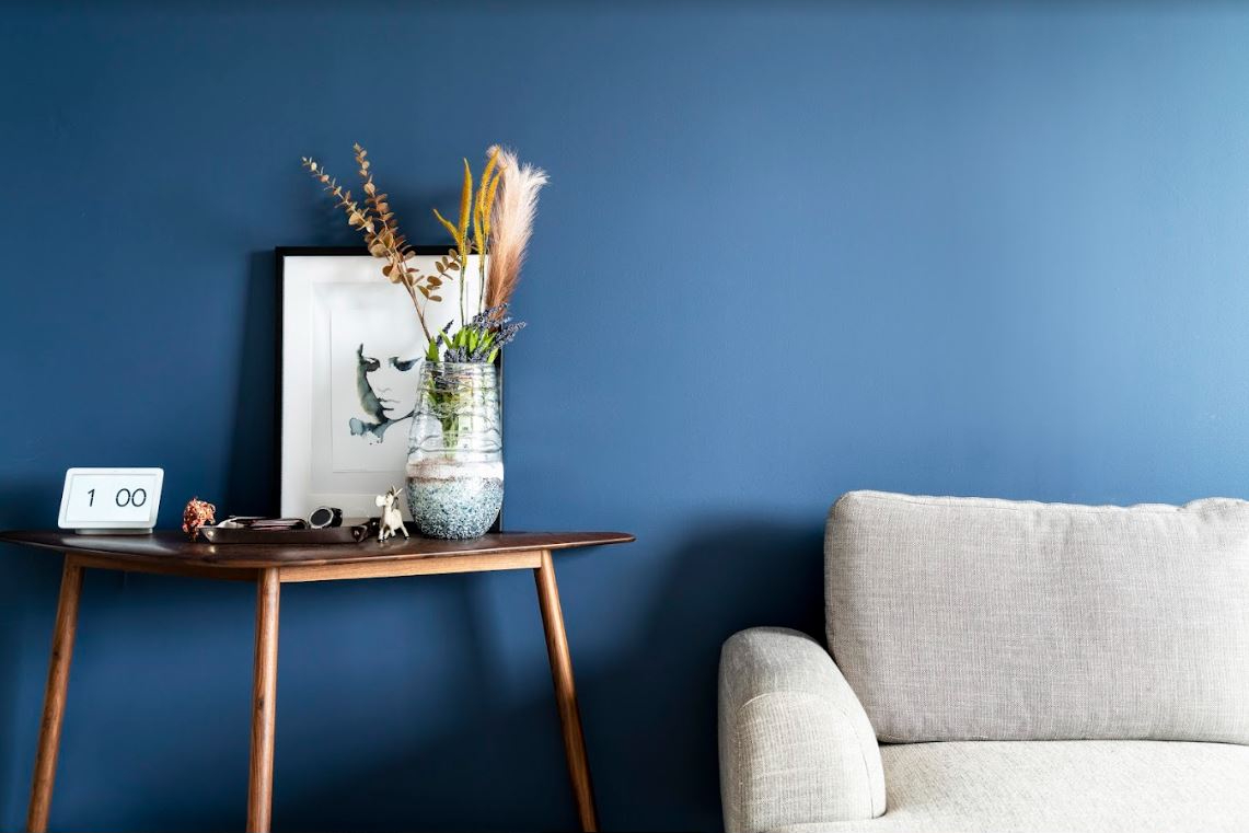Blue Wall Paint Design For Living Rooms | Livspace