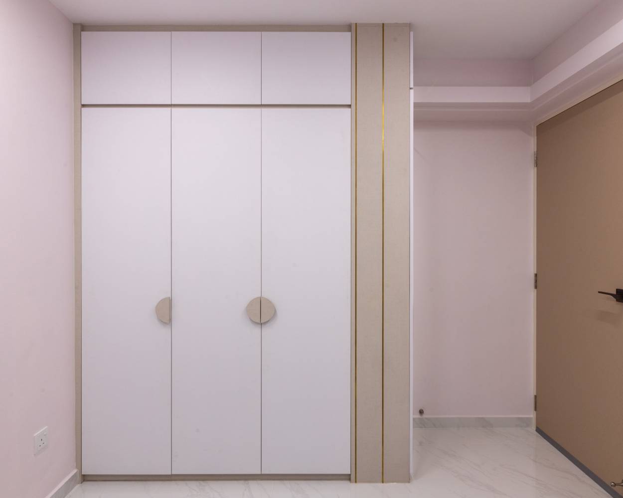 3 Door Swing Wardrobe Design With Maximum Storage | Livspace