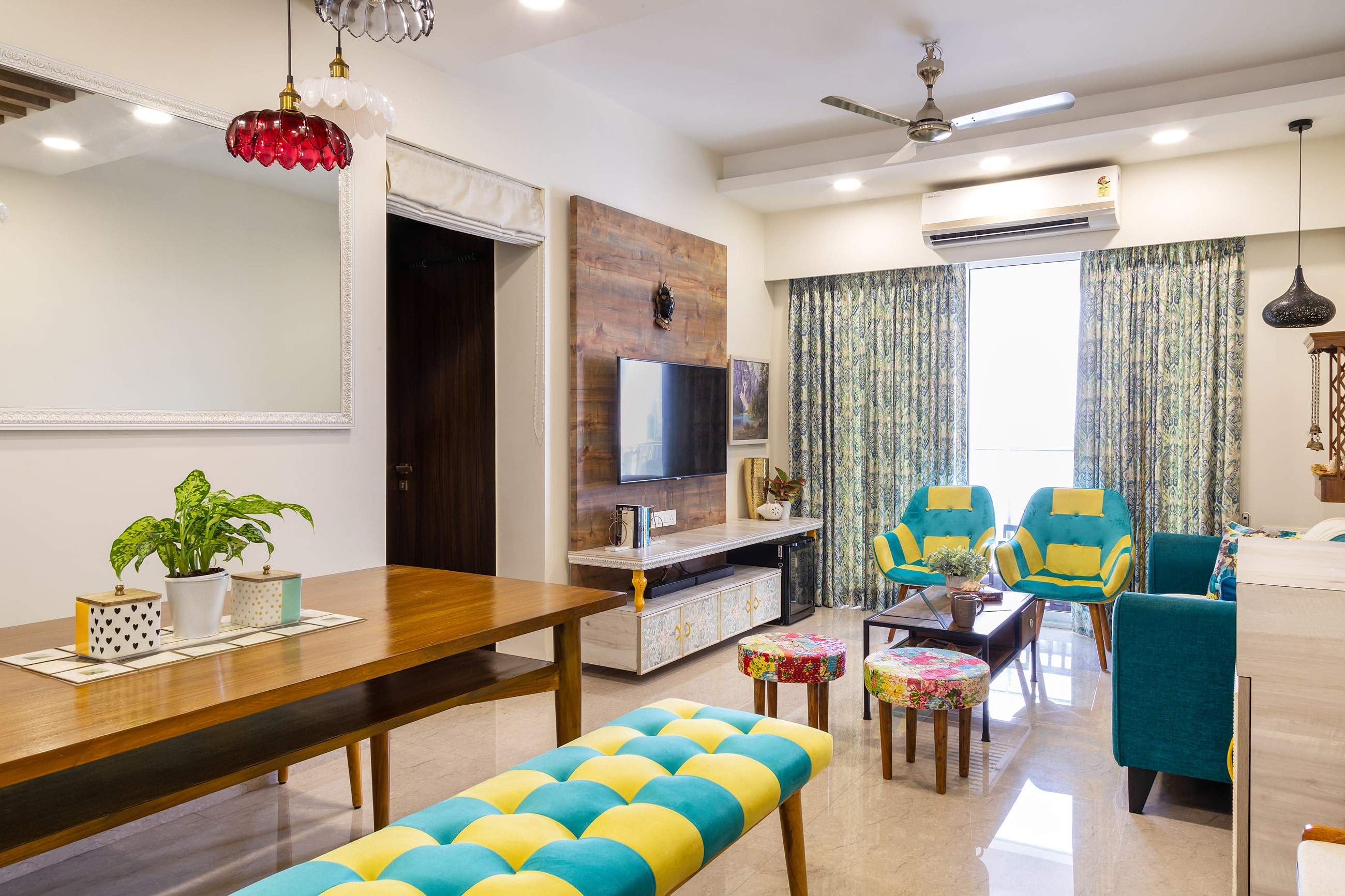 2-BHK Flat In Mumbai | Livspace