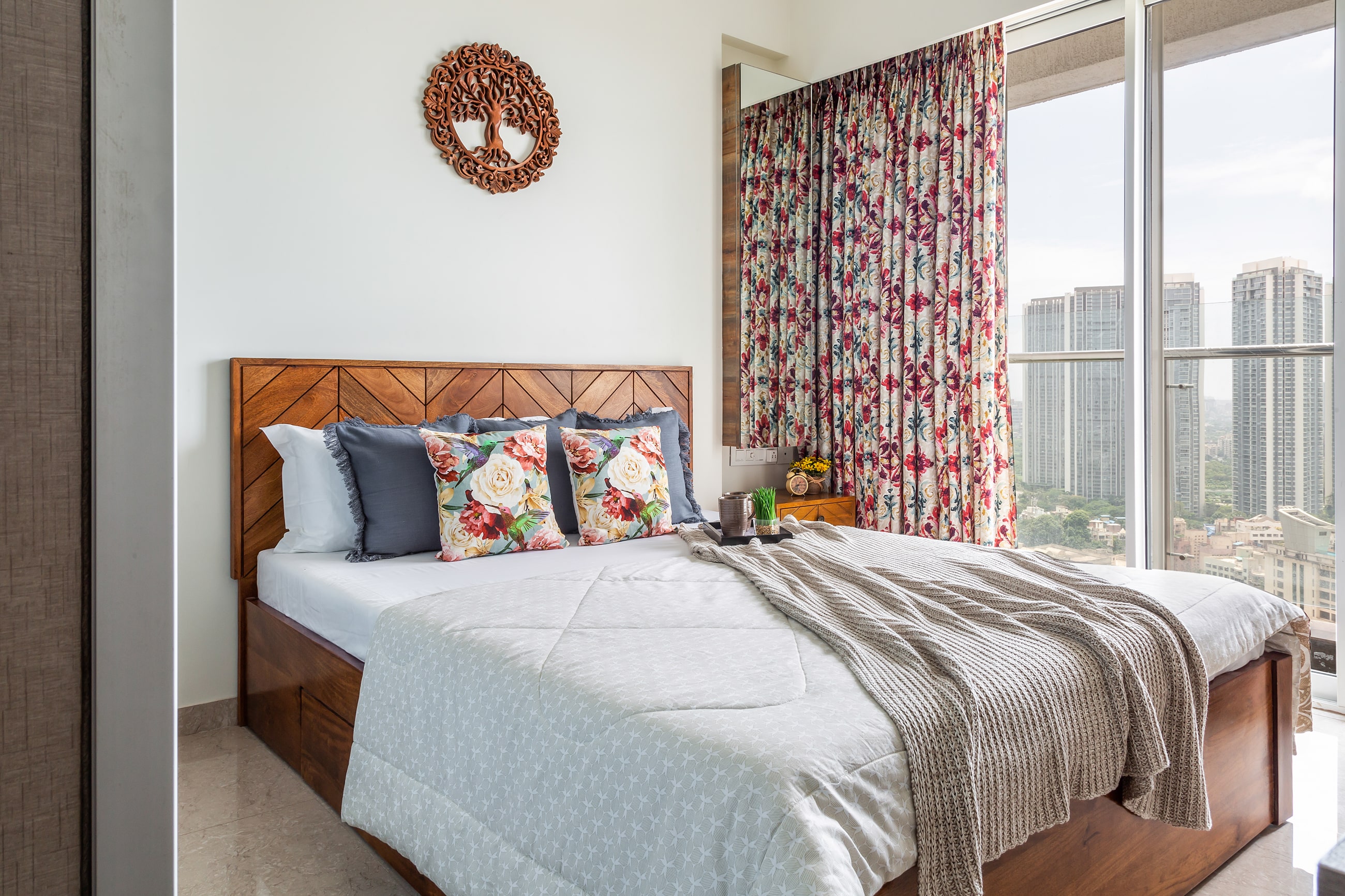2-BHK Flat In Mumbai | Livspace