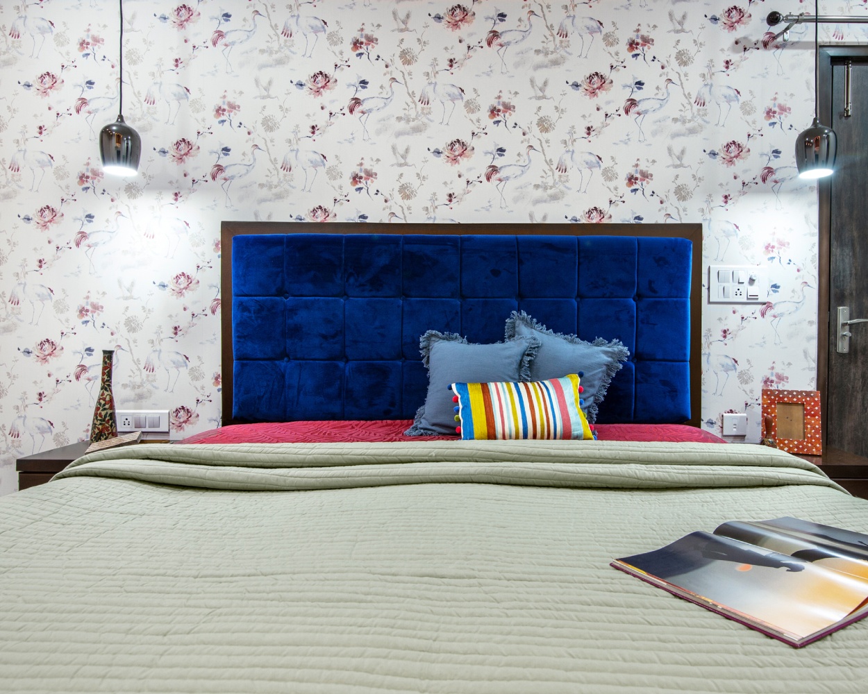 Light-Coloured Wallpaper For Bedroom With A Patterned Finish | Livspace