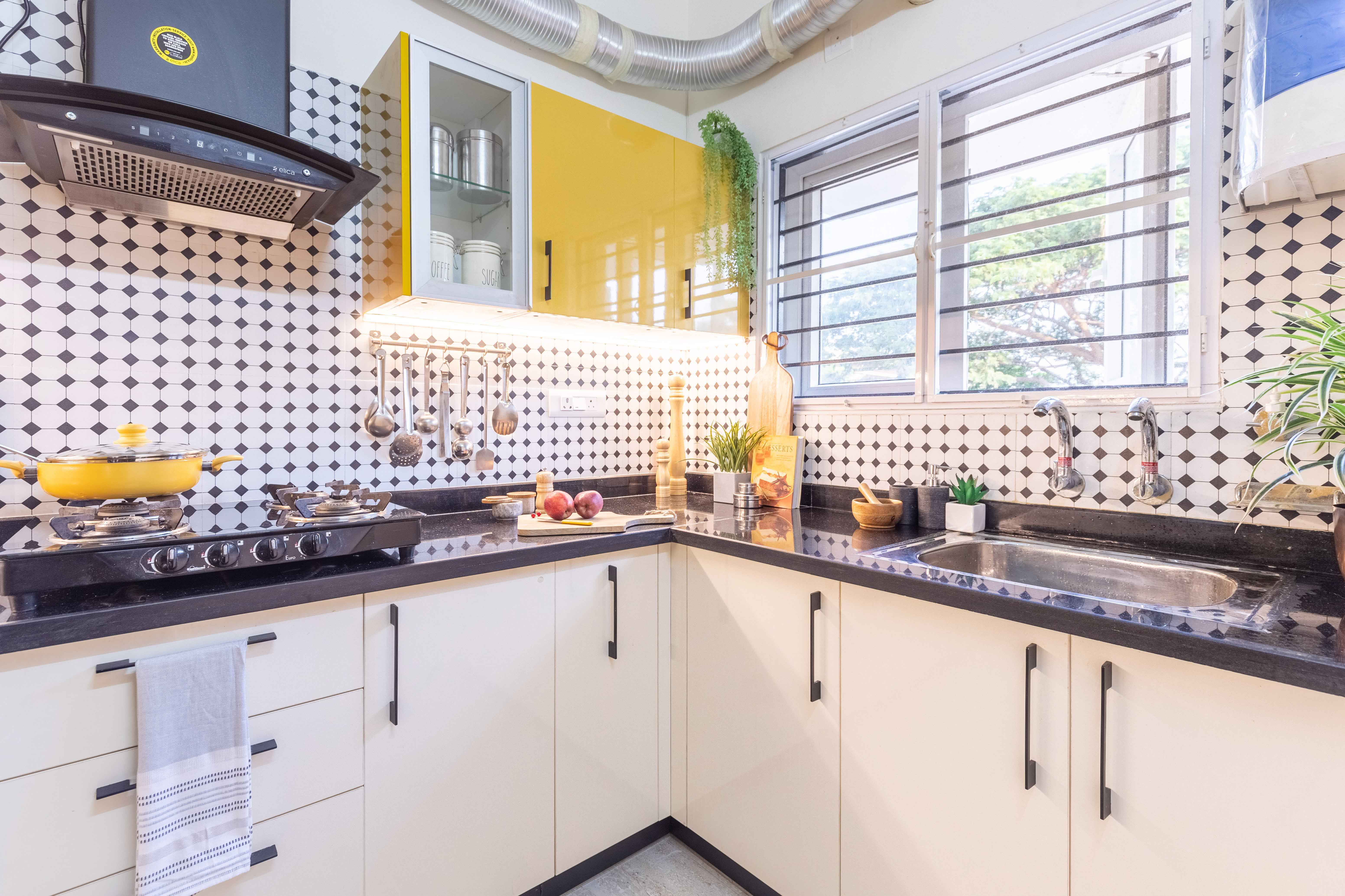 Modern U-Shaped Kitchen Design with Margherita and Marigold Yellow ...
