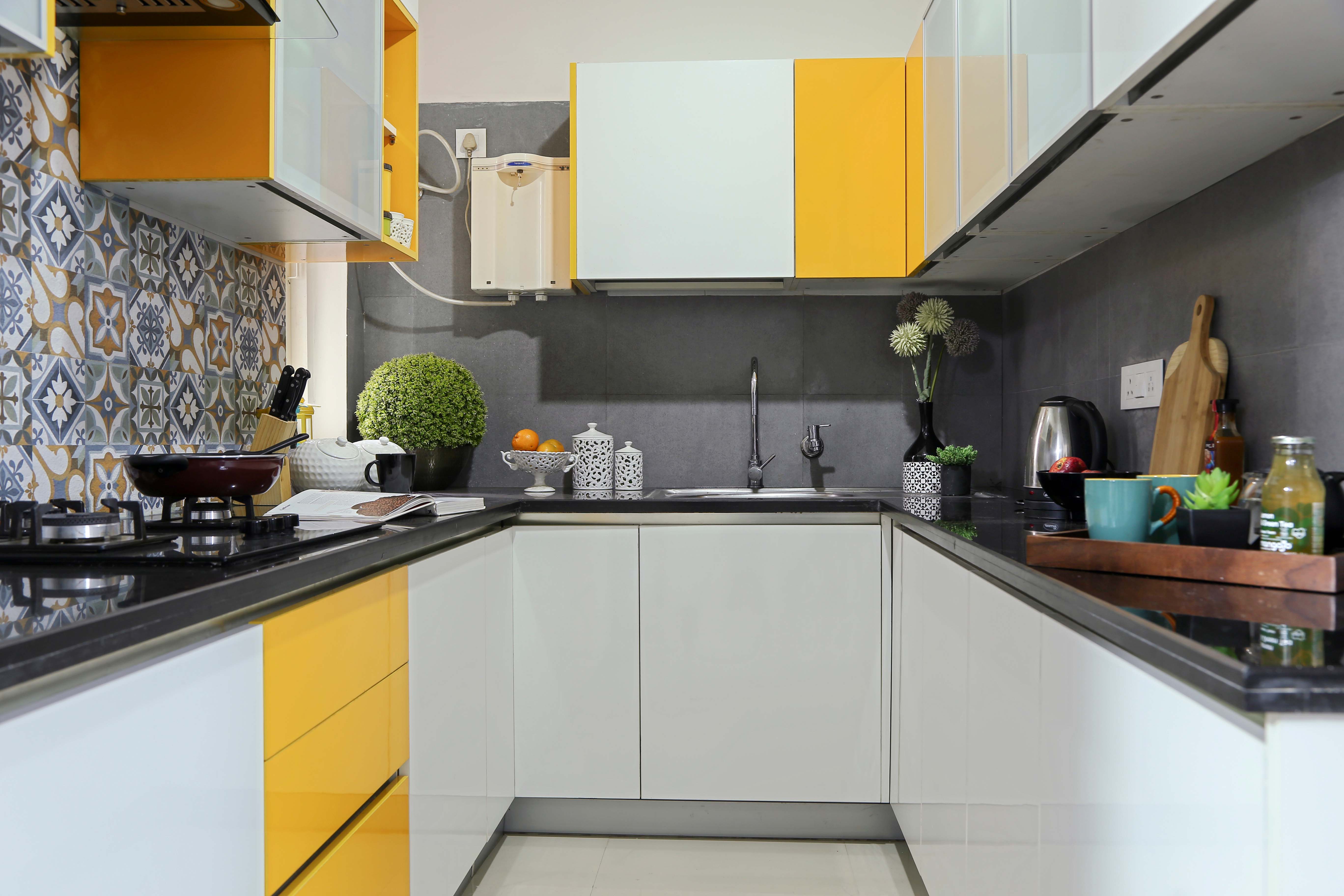 Modern U-Shaped Modular Kitchen Design with Frosty White and Marigold ...