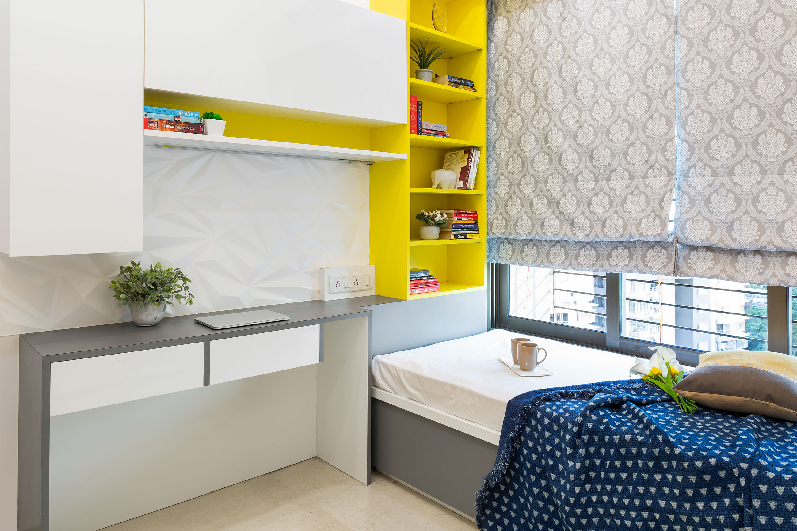 Home Office Design With 3D Backsplash Tiles | Livspace