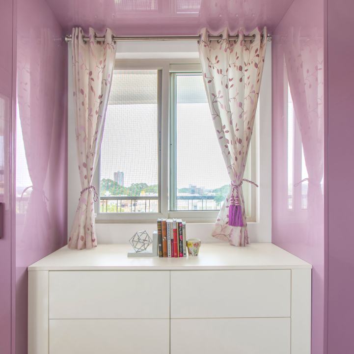 White Sliding Window Design For Bedrooms | Livspace