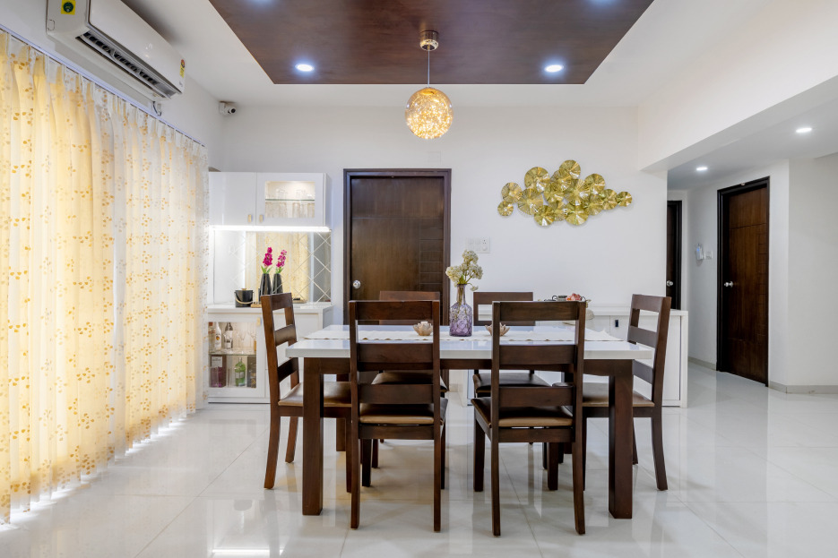 Spacious Dining Room Design With Wooden Chairs With Leather Cushioning ...
