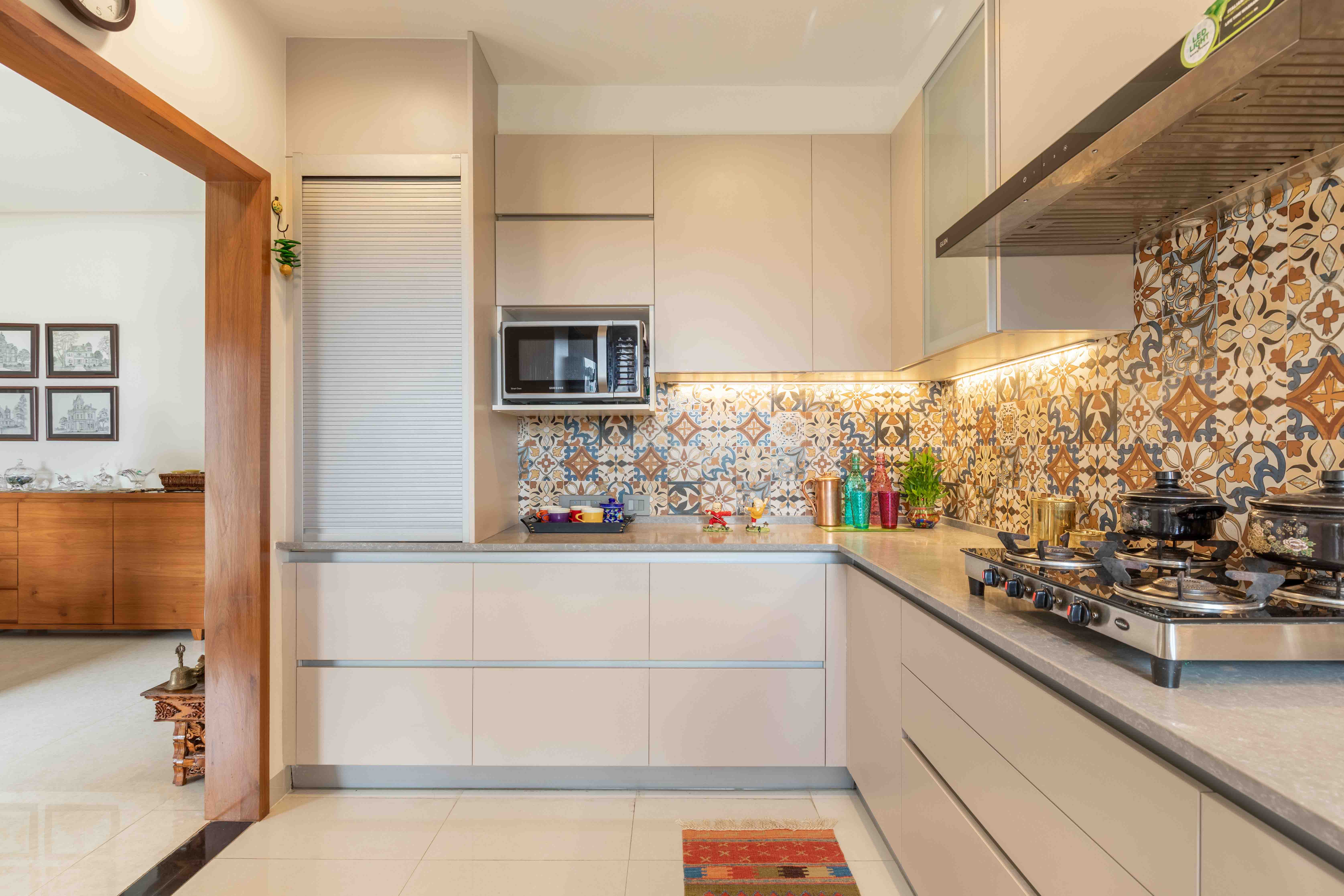 Modular Light Beige L Shaped Kitchen Design | Livspace